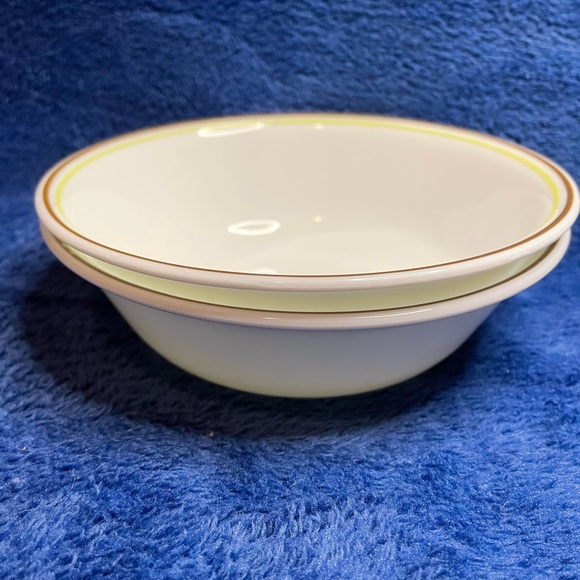 Corelle | Dining | Set Of 2 Corelle 6 Inch Soupcereal Bowls Squared ...